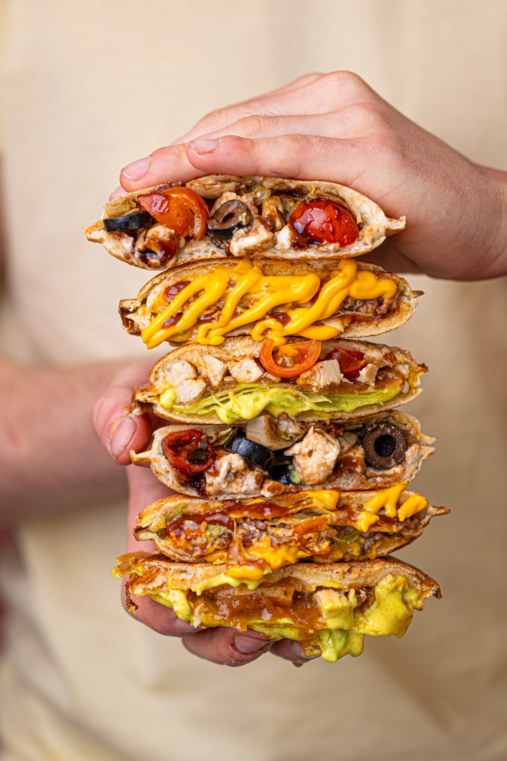 Moon’Bomb Moonbo – Le sandwich chaud & froid, fun & original🫓